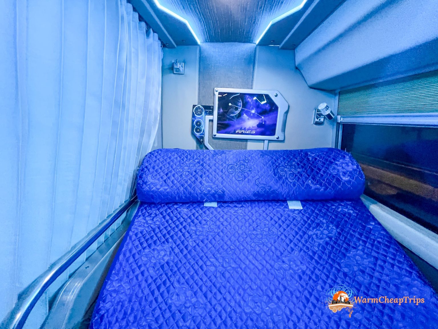 Sleeping bus in Vietnam: survival guide - WarmCheapTrips