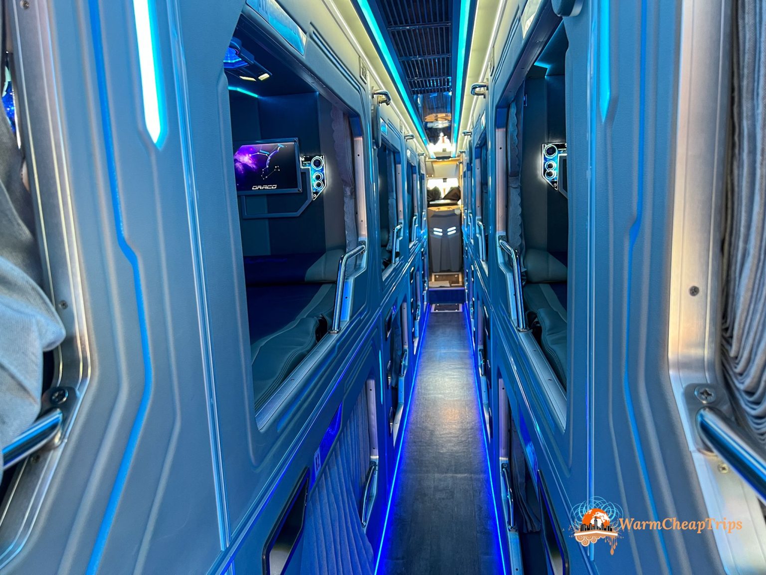 Sleeping bus in Vietnam: survival guide - WarmCheapTrips